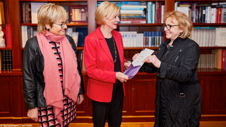 Liz Mohn Honored By Association Of German Women Entrepreneurs ...